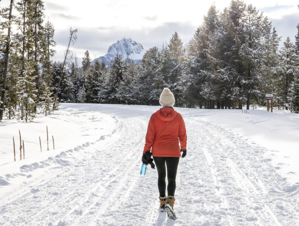 The Importance of Posture During Winter Activities | Domier Chiropractic